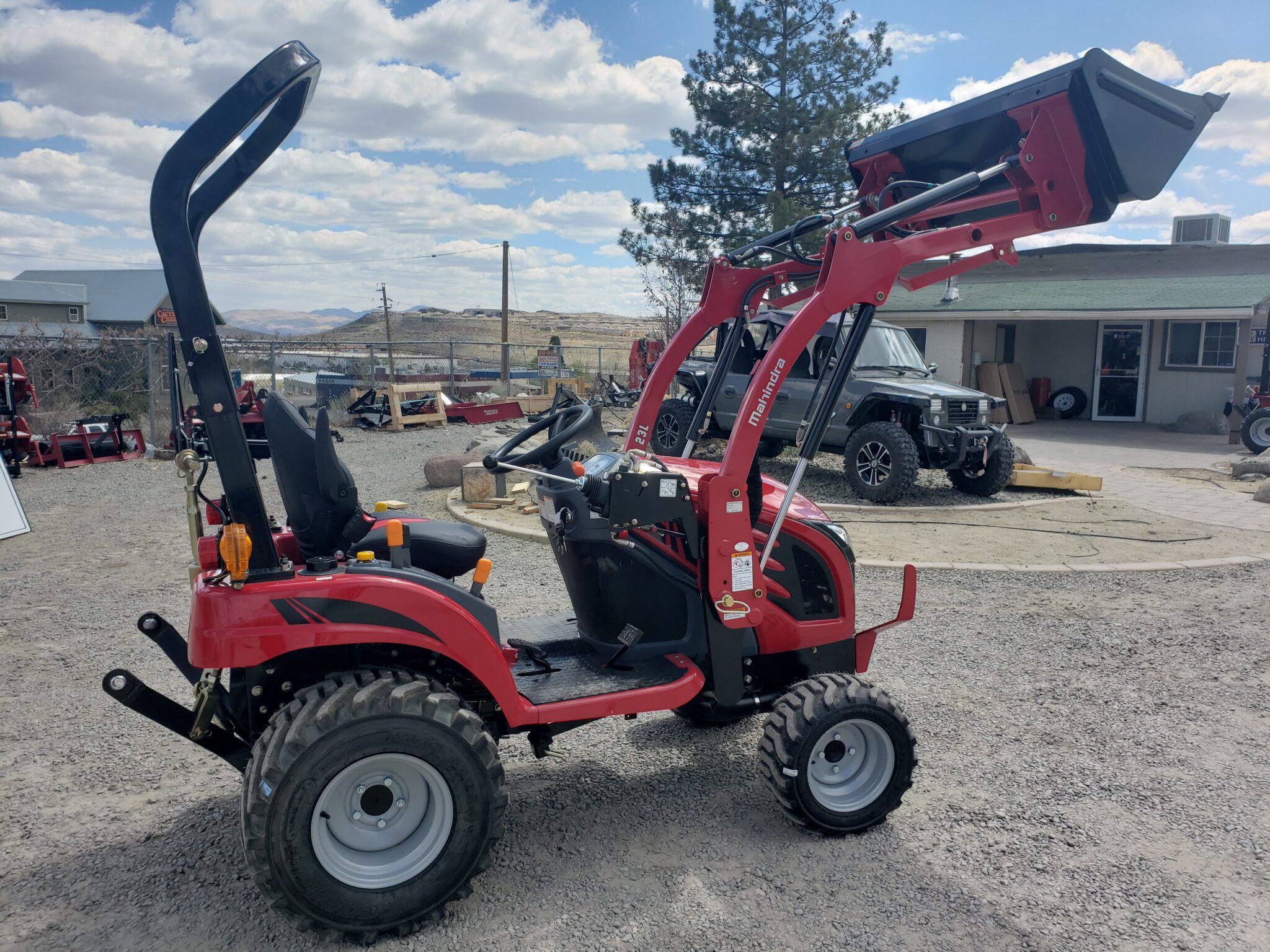 Mahindra Tractors Archives - Featherlite of Reno